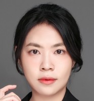 战昕彤 - 复旦大学 - 管理学院