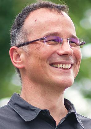 Martin Pumera,Angewandte Chemie International Edition - X-MOL