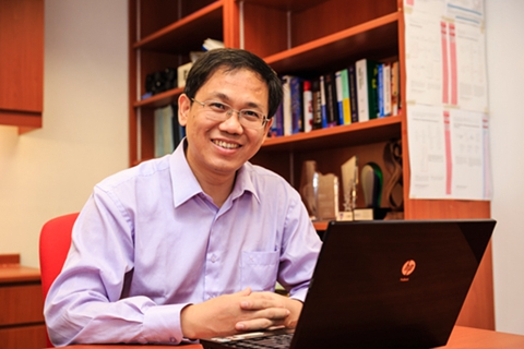 新型有机单线态双自由基分子和材料，超级Z型并七苯的合成与性能研究- X-MOL资讯